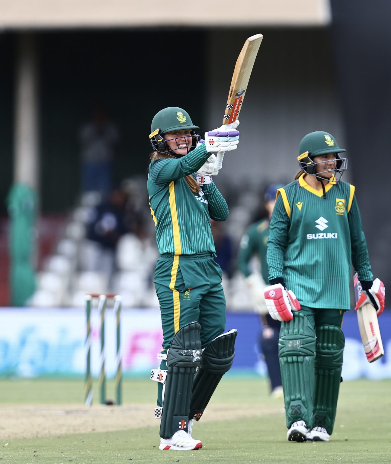 LUUS AND SMIT GUIDE PROTEAS WOMEN TO DOMINANT VICTORY OVER IRELAND IN ...